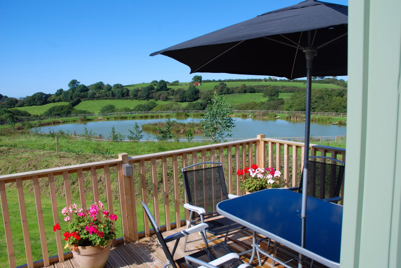 Higher Shorston Lakes and Lodges - Visit Devon's Ruby Country